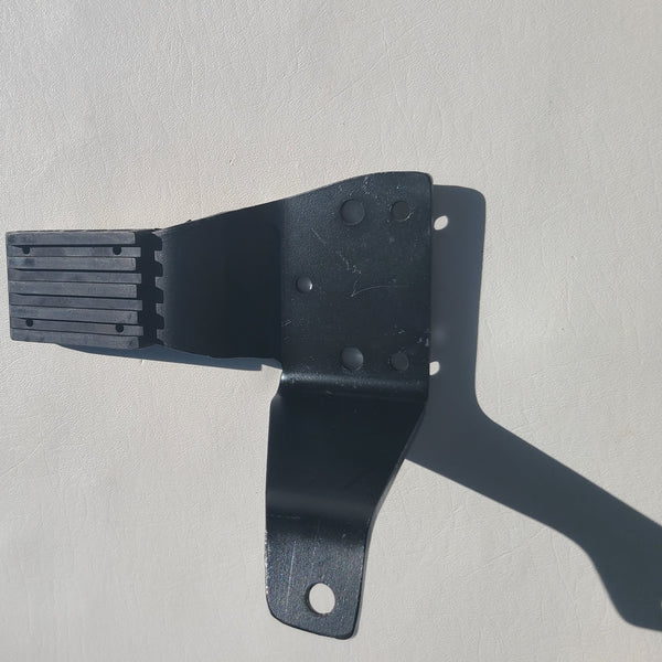 140QM434M Hood Rest Bracket Left Hand Driver for Mack CH/CL Fortpro F2 ...